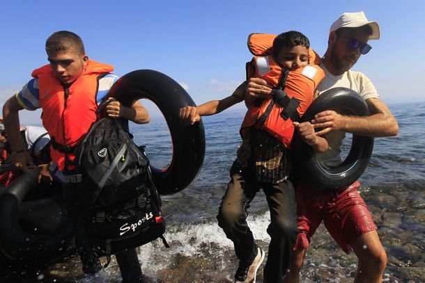 Al Menos 17 Niños Refugiados Muertos Tras Dos Naufragios En El Mar Egeo