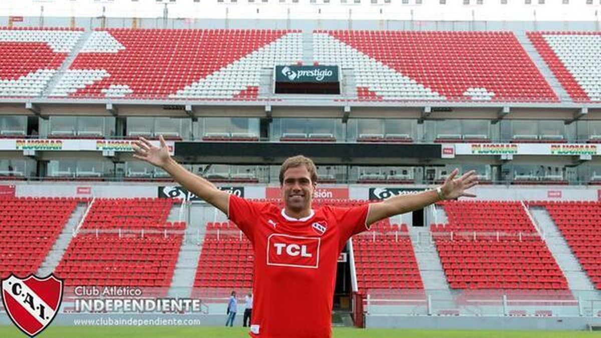 Insúa volvió a Independiente y lo celebró en las redes sociales