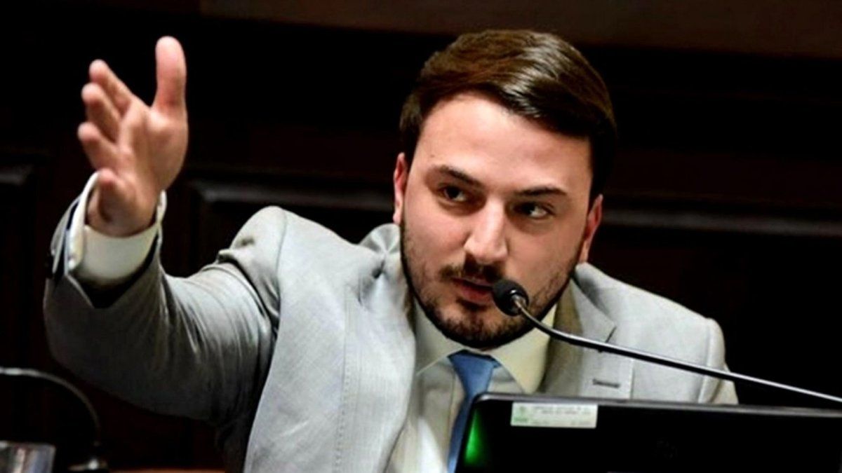 El repudiable posteo de Agustín Romo: El peronismo quiere cortarle el ...