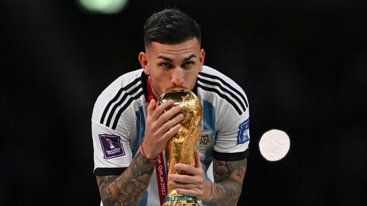 Paredes se fue de la Juventus y aún no definió su futuro: los detalles