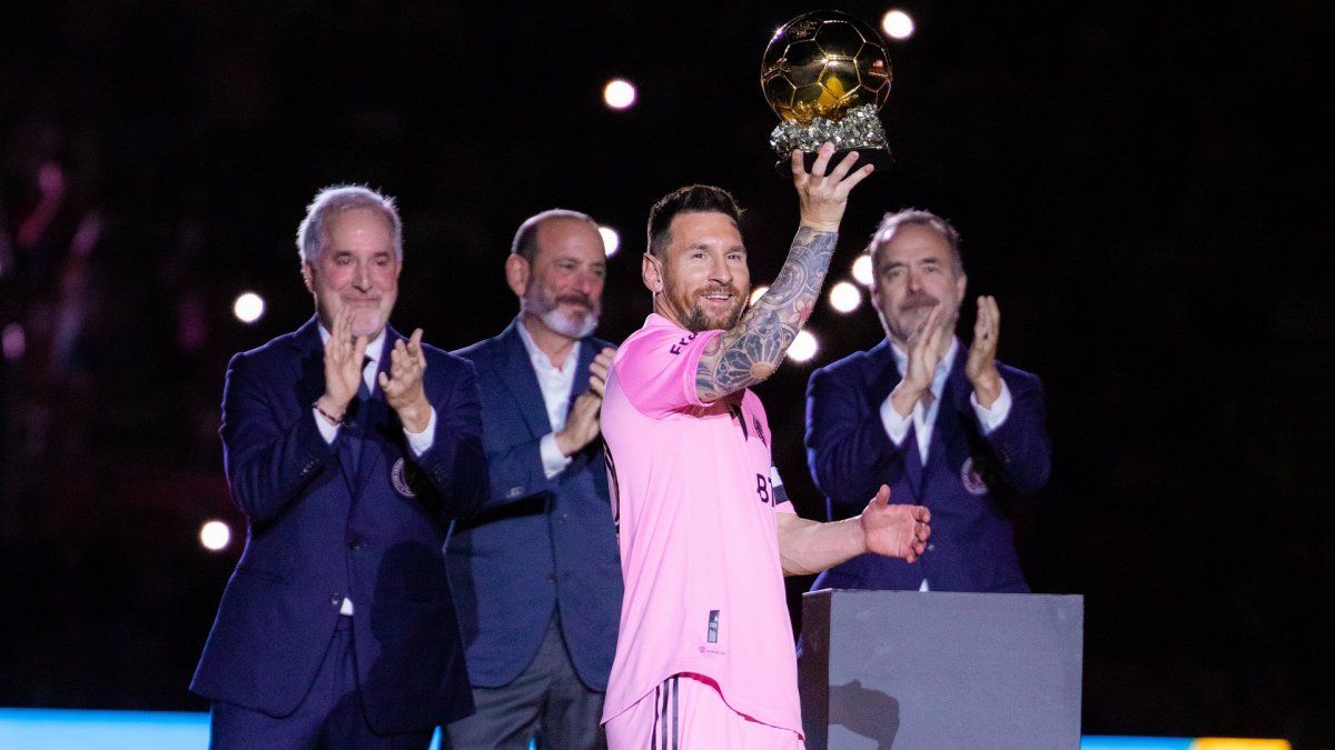 Así fue el homenaje de Inter Miami a Lionel Messi por su octavo Balón ...