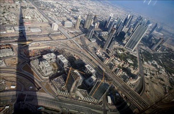 Inauguran el rascacielos más alto del mundo