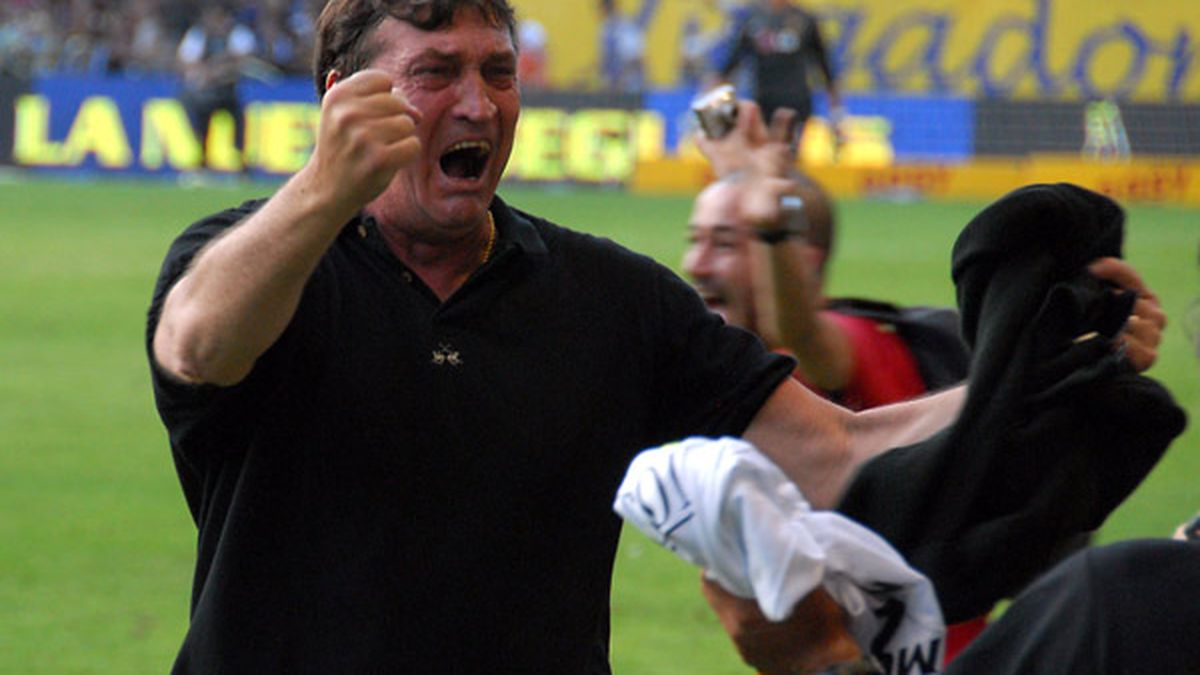 Falcioni acordó: este martes lo presentarían en Boca como DT