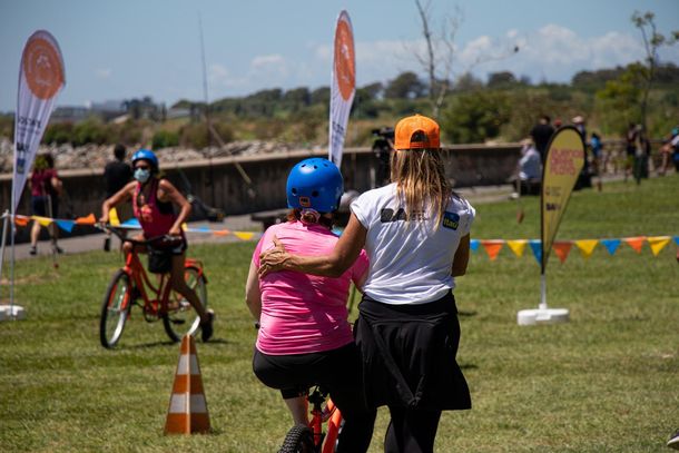 Aprender a andar en bicicleta gratis de adulto: cómo y dónde