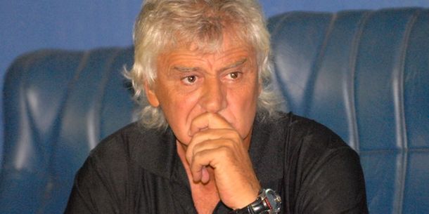 Ribolzi se suma a la pelea: Maradona es una basura