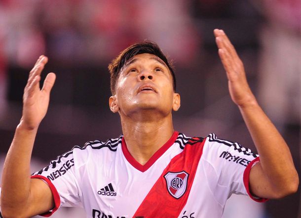 El colombiano Teófilo Gutierrez seguirá jugando en River