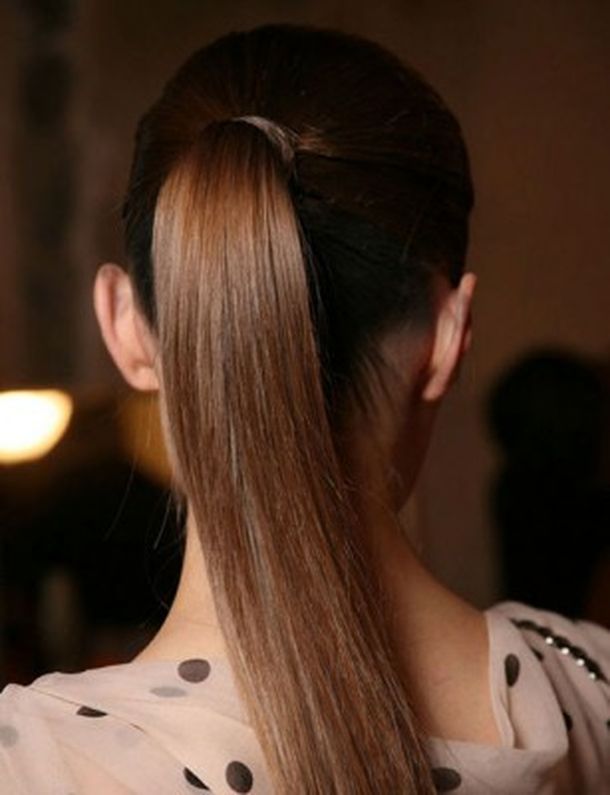 Descubren la ecuaciÓn detrás de la forma de las colitas de pelo