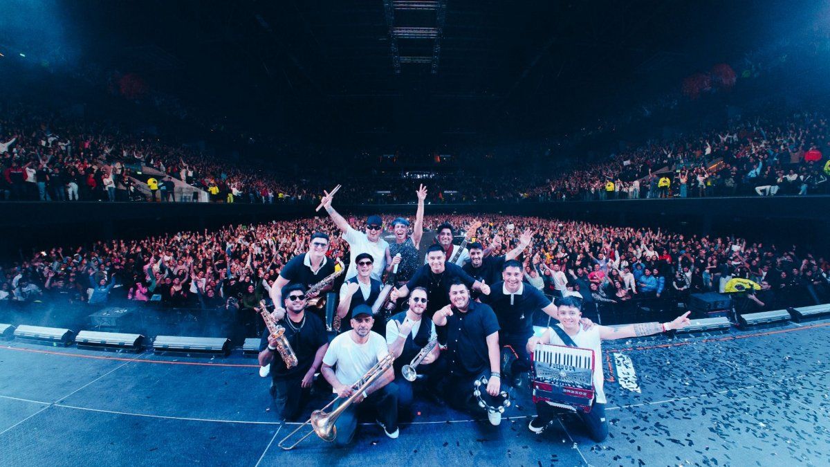 Luck Ra llegó con su Baile del Año al Movistar Arena: los detalles de ...