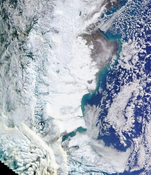 Ola de frío: la impactante imagen satelital de la Patagonia cubierta de nieve
